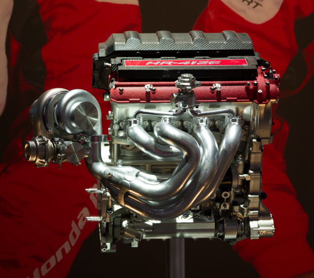 honda_wtcc_engine 画像｜次期シビックタイプR開発に弾みがつくか？ ホンダがWTCCで初表彰台! | clicccar.com