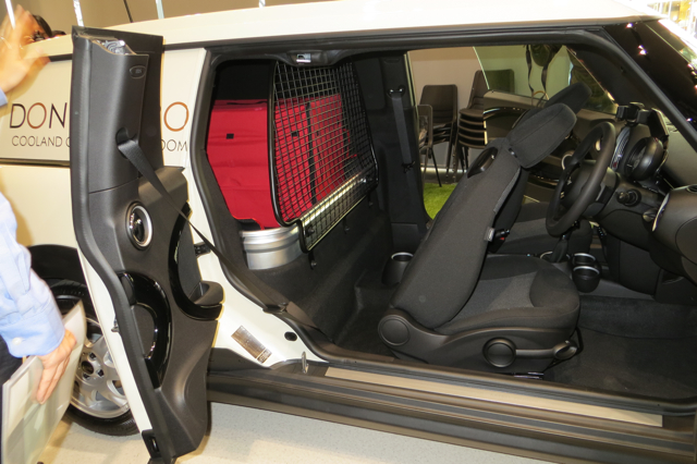 BMW MINI CLUBVAN 09 画像｜荷物がもっとも積めるBMW MINI CLUBVANデビュー！ 価格は282万円 ...