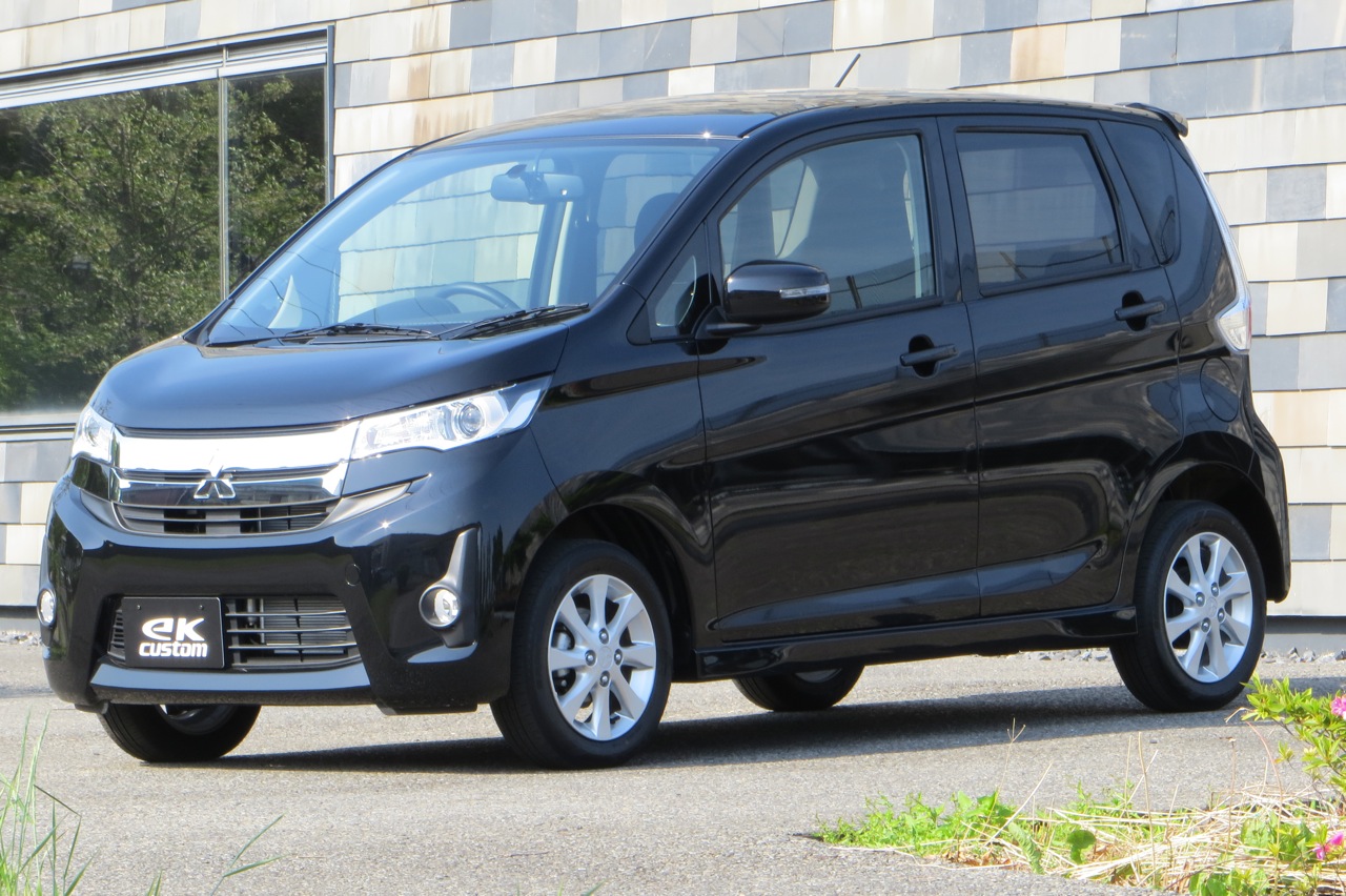荳芽廠eK_75 画像｜三菱「eKワゴン／eKカスタム」クラストップの燃費29.2km/Lで登場 | clicccar.com