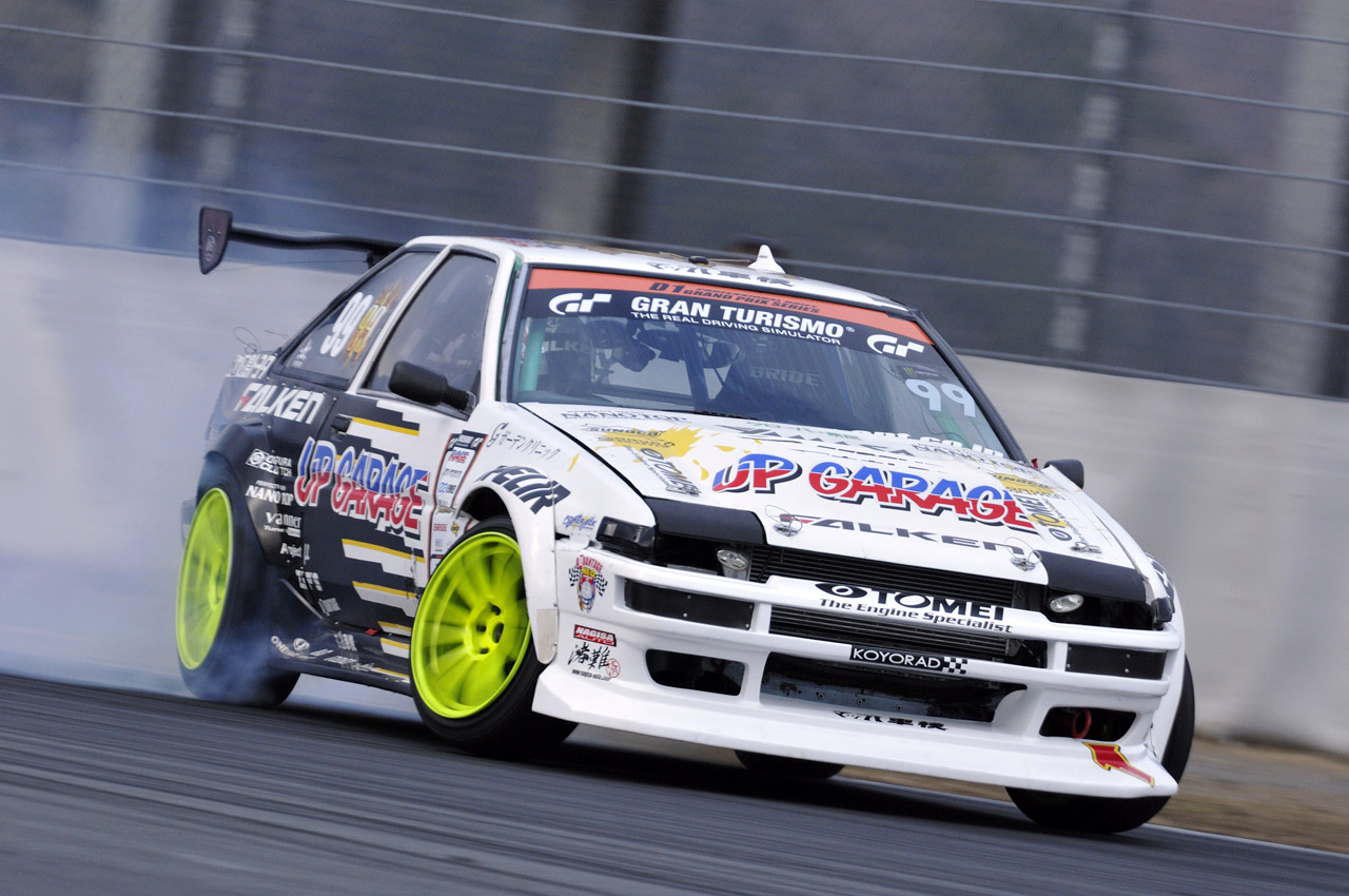 D1GP2014開幕戦は、春の嵐がニューヒーローを生んだ？ | clicccar.com