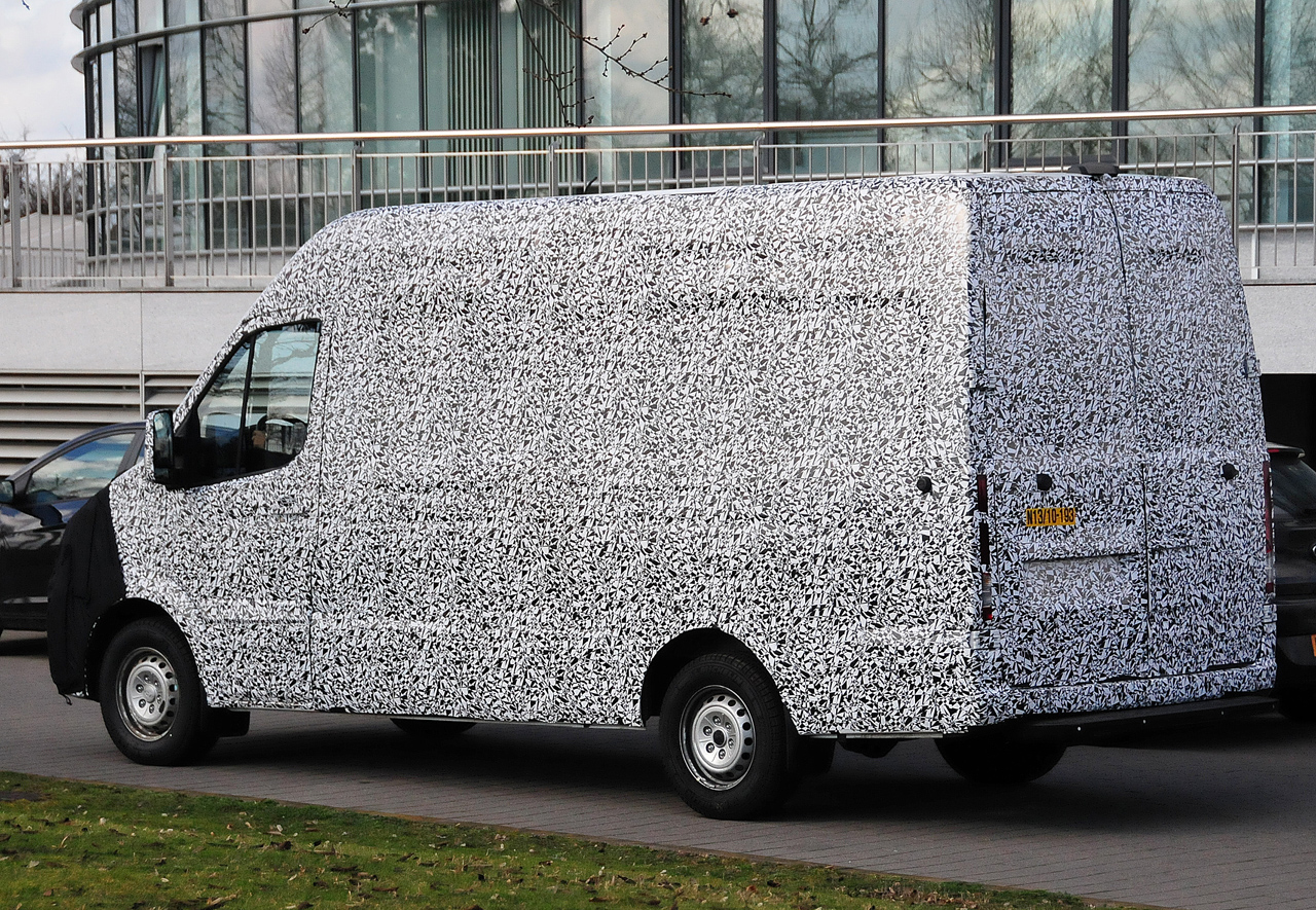 Hyundai sprinter 5 画像｜ヒュンダイのハイクオリティLCVをスクープ! | clicccar.com