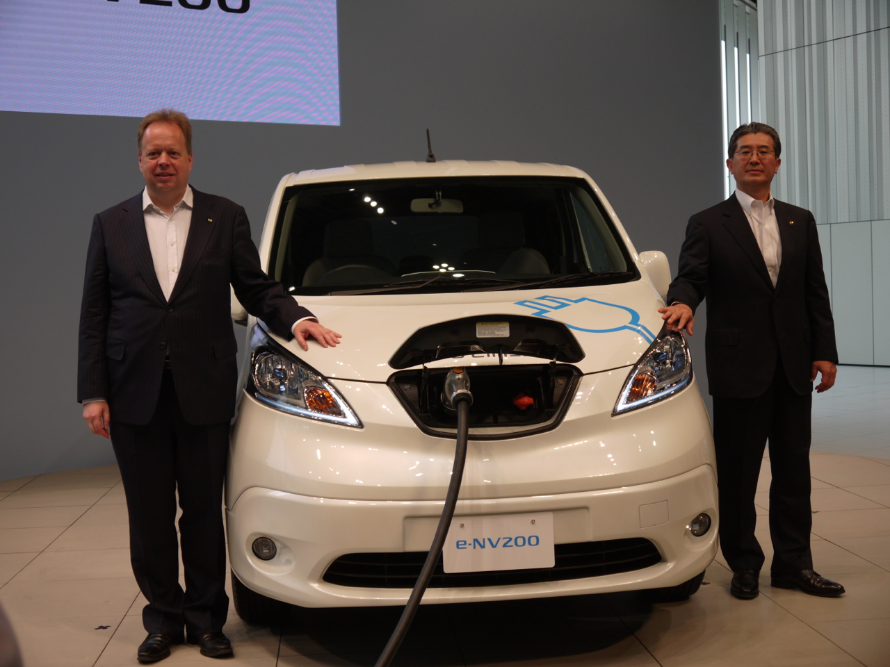 e_nv200_05 画像｜日産e-NV200は商用車こそEVが適任と自信とともに発表 | clicccar.com