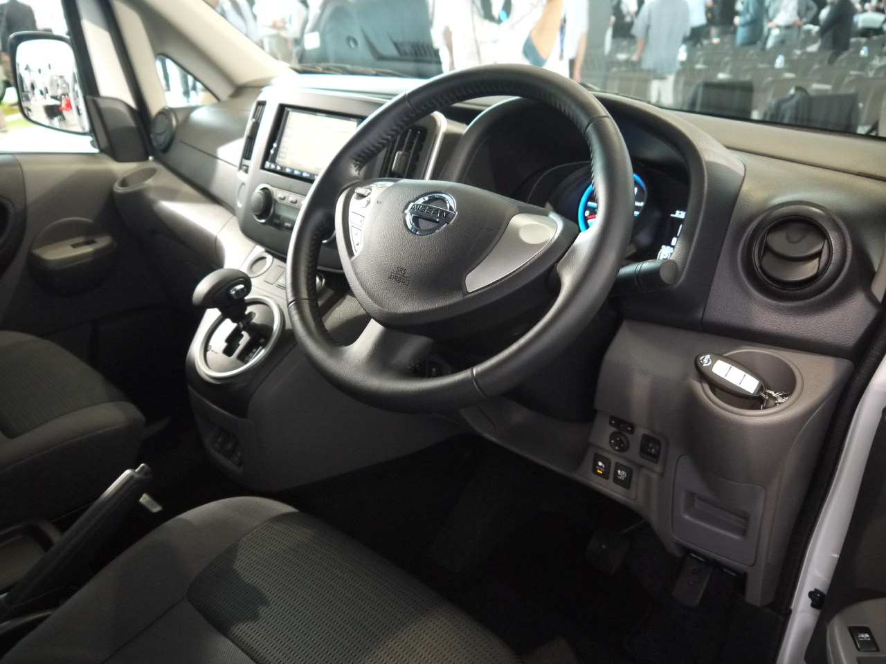 e_nv200_05 画像｜日産e-NV200は商用車こそEVが適任と自信とともに発表 | clicccar.com