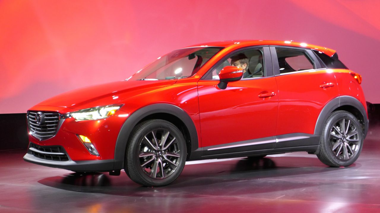 CX-3_LA_03 画像｜MAZDA CX-3はマツダ魂動(KODO)デザインなのに「CX-5」「デミオ」とは意外なほど違う ...