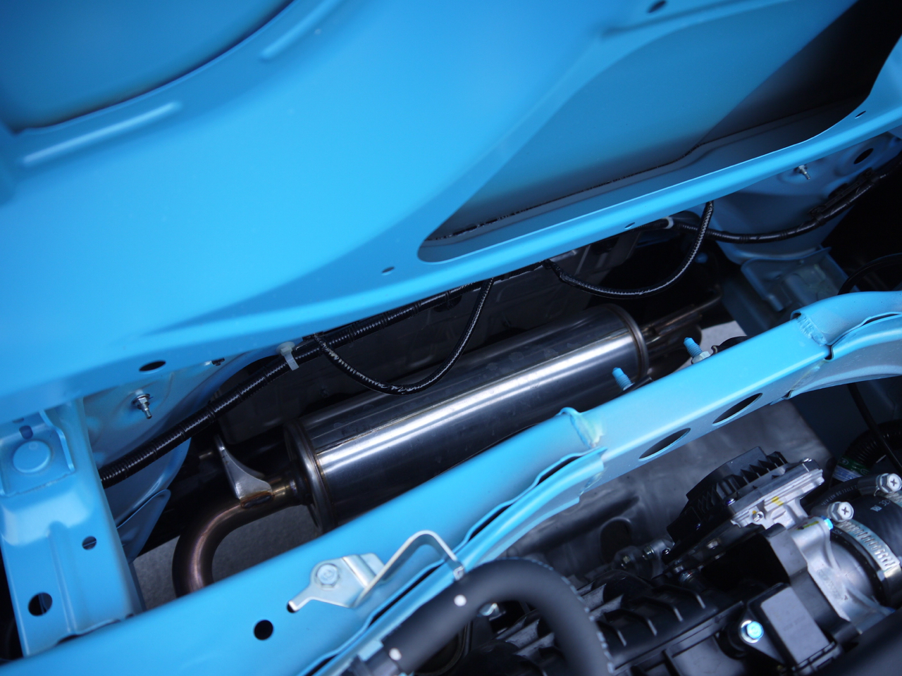 S660_04 画像｜荷物を積むよりも走りを選んだホンダS660のこだわりとは？ | clicccar.com