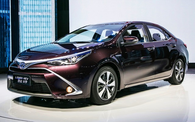 TOYOTA_LEVIN_HEV 画像｜環境汚染に悩む中国でトヨタが一気に巻き返しに出る! | clicccar.com