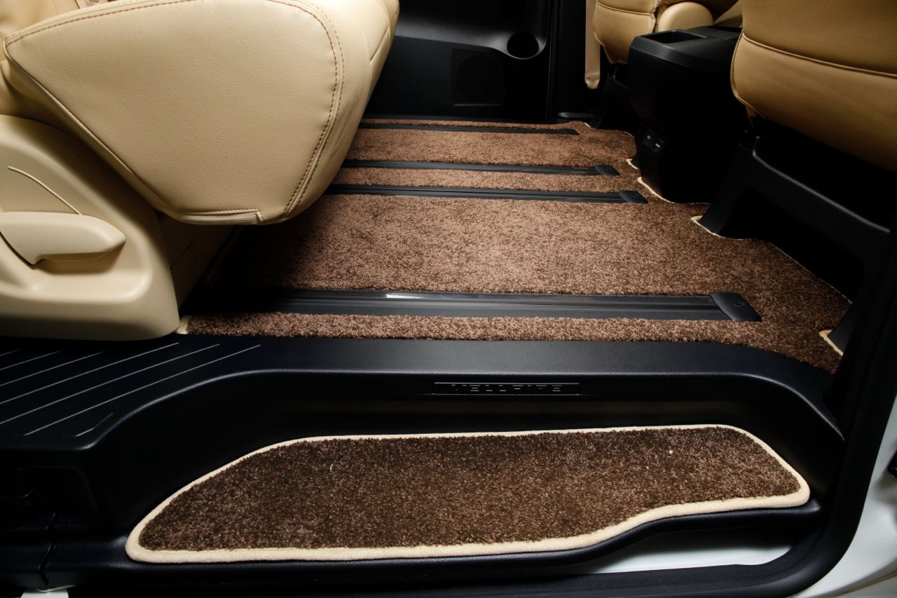 112113-017 画像｜アルファード／ヴェルファイアのさらなる高級感を目指して! INTERIOR MAKE!【Clazzioシートカバー ...