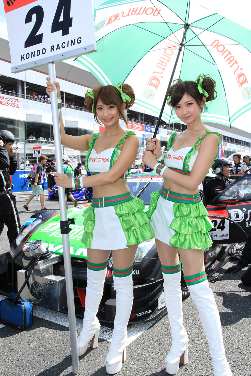 219 画像｜優勝したKONDO Racing TEAMとタッグを組む「眠眠打破」応援隊の感動シーン！ | clicccar.com