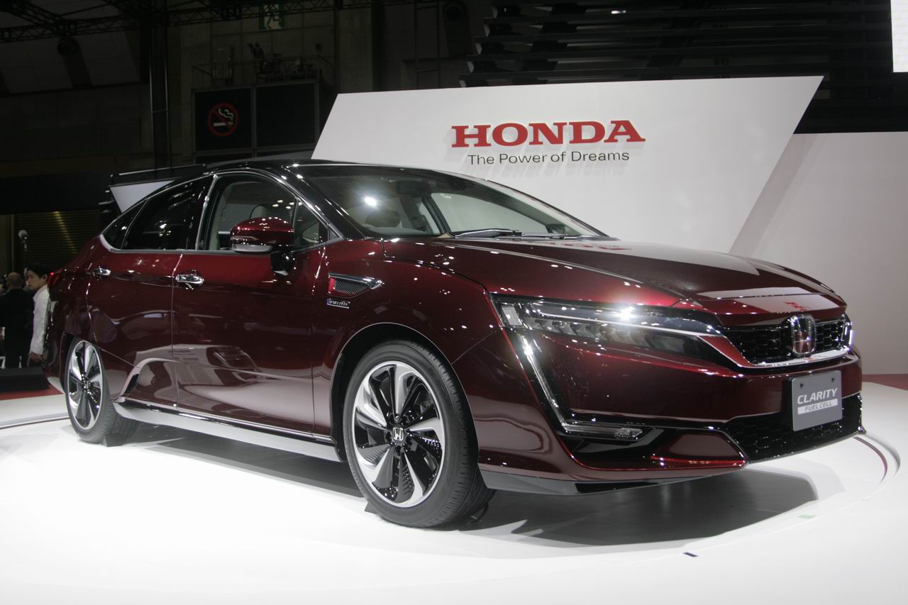 honda_tms201514 画像｜【東京モーターショー15】空と陸、二輪と四輪。ホンダの夢は融合し、実現する | clicccar.com