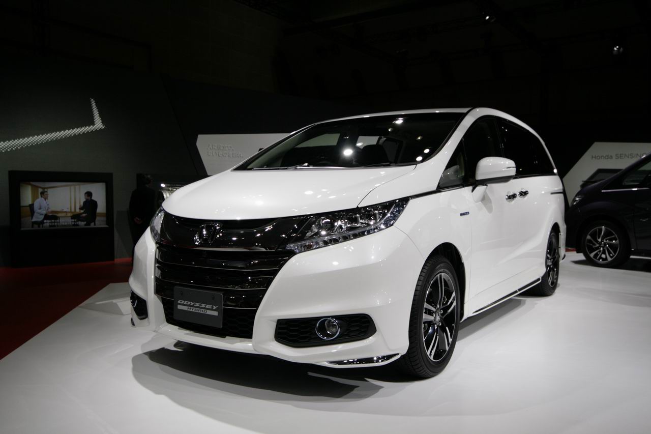 honda_tms201522 画像｜【東京モーターショー15】空と陸、二輪と四輪。ホンダの夢は融合し、実現する | clicccar.com