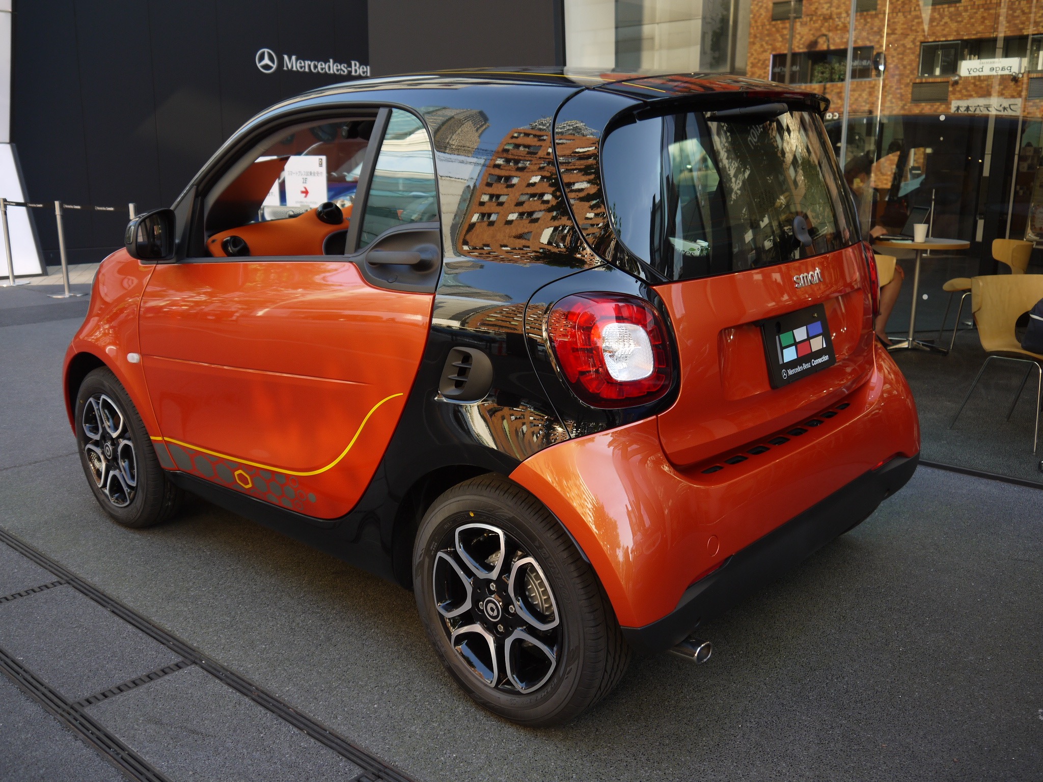 smart_06 画像｜新型smart fortwoに速攻試乗！ 世界最小の回転半径に驚き！ | clicccar.com