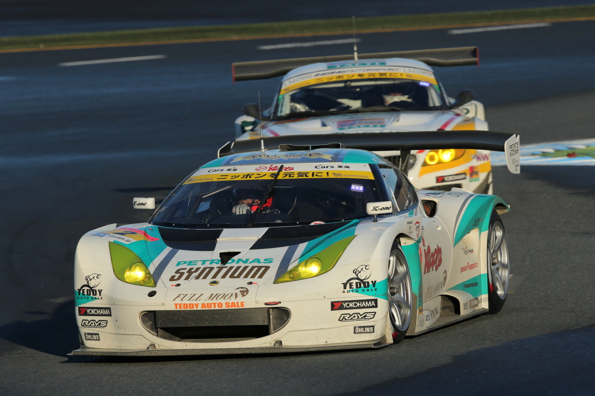 2015_GT8-04811 画像｜【SUPER GT2015】いよいよ最終戦！GT300でメルセデスが汚名返上の大躍進 ...