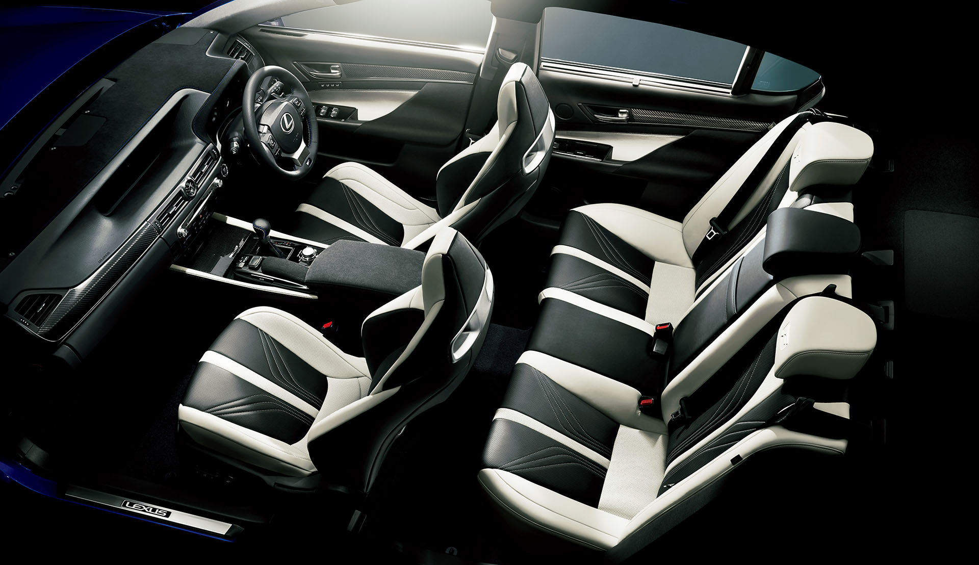 gsfj1511_035_s 画像｜1100万円のレクサスGS Fを新発売 | clicccar.com