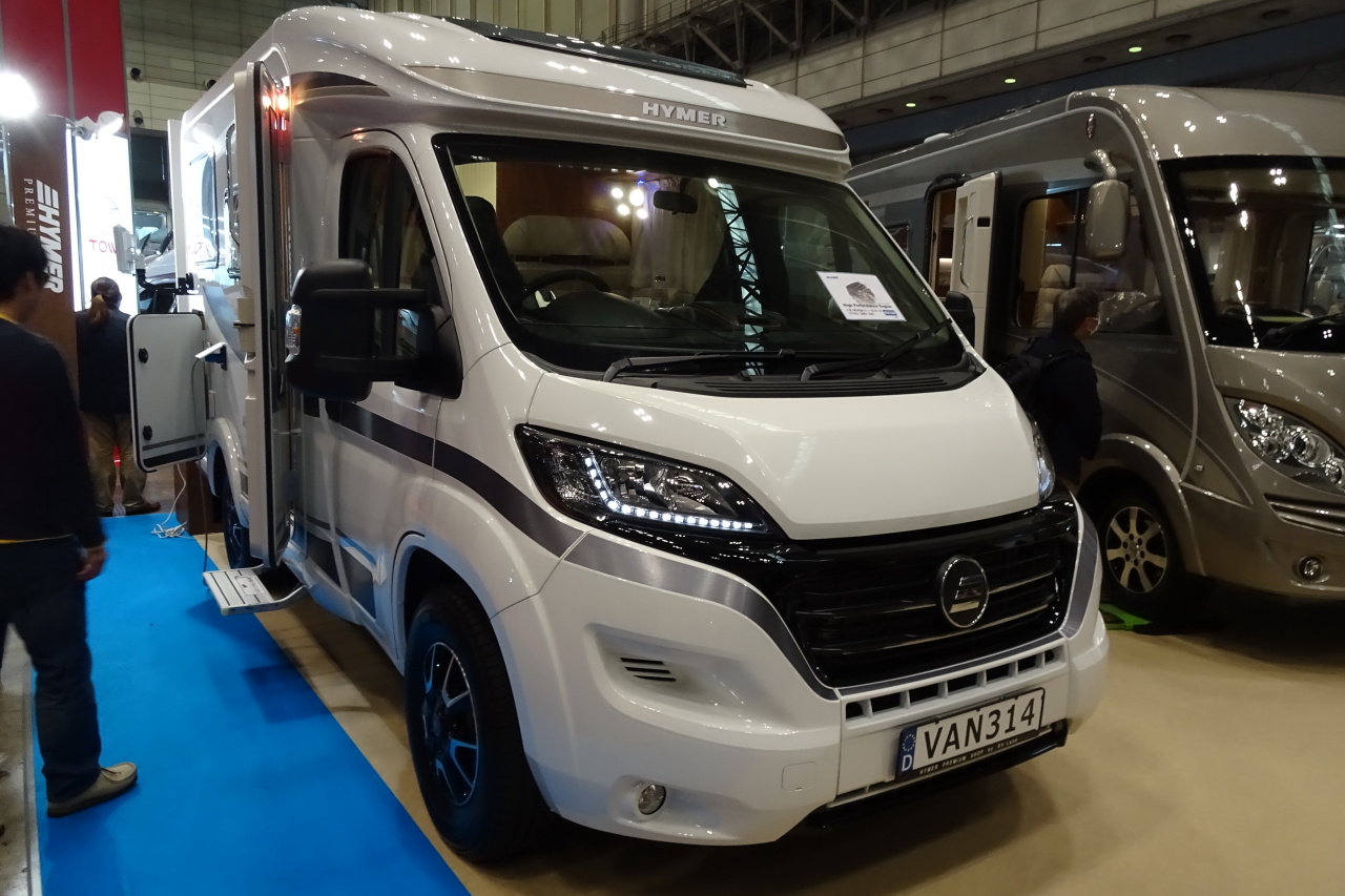 20160213CampingCar Show_020 画像｜いつかは乗りたい！ 究極のキャンピングカー＆車中泊車5台！ | clicccar.com