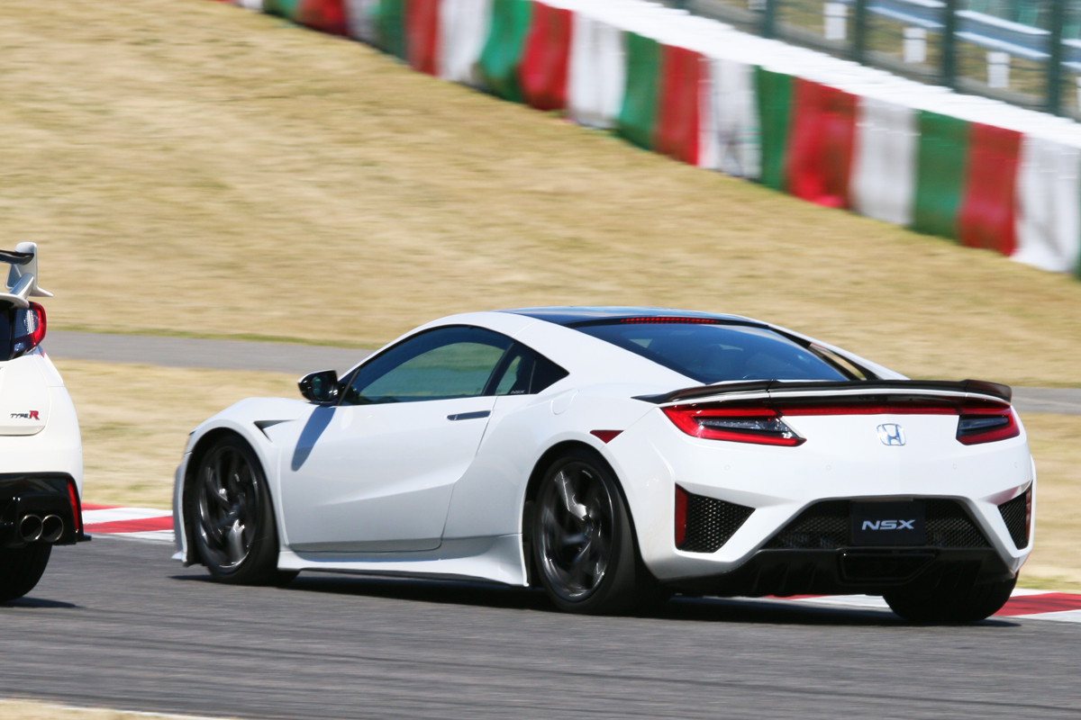 012 画像｜対決！ 新型ホンダNSXがS660に鈴鹿で負けた？ | clicccar.com