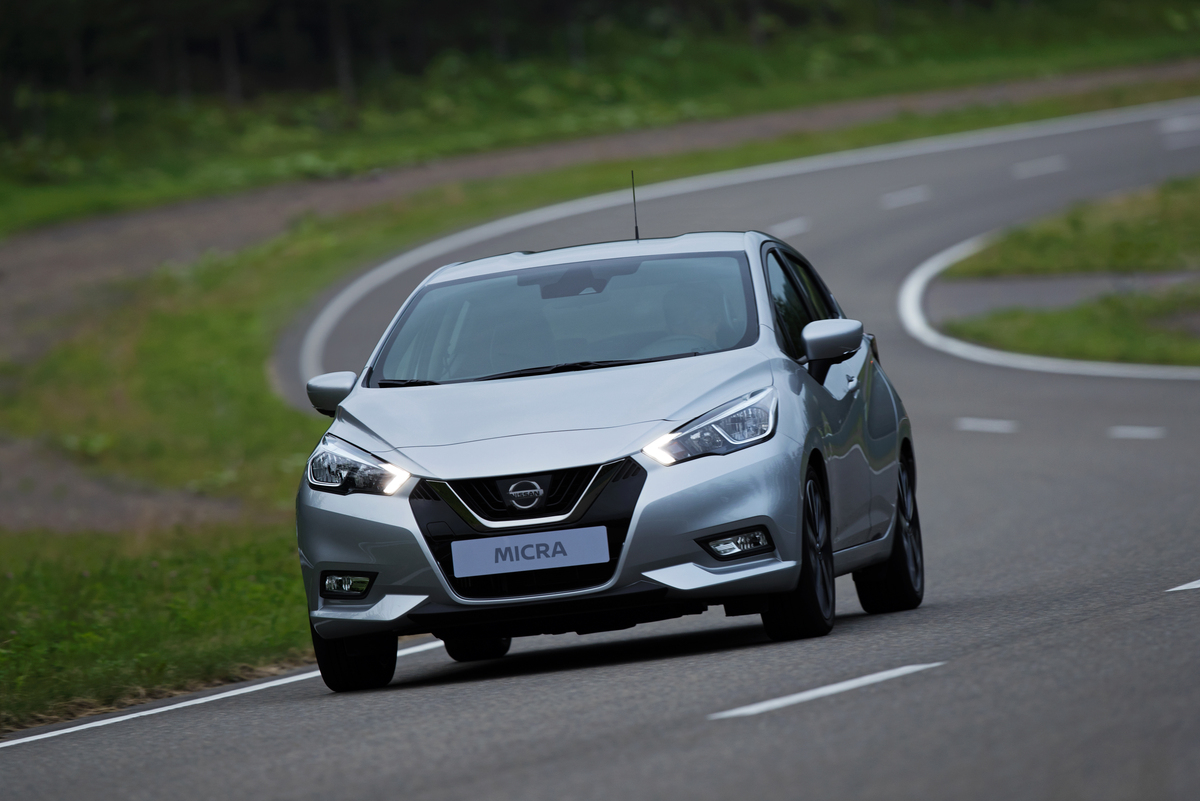 160929-01-26-1200x801 画像｜次期マーチは3ナンバー＆ダウンサイジングターボを搭載？日産・マイクラGen5が世界初公開 ...