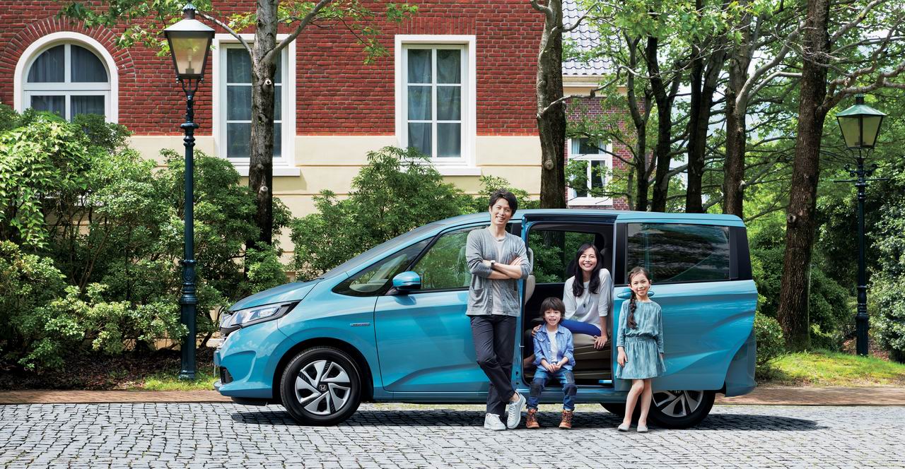 FR1609005 画像｜ホンダ・フリードがフルモデルチェンジ。超低床ラゲッジの「フリード＋（プラス）」を新設定 | clicccar.com