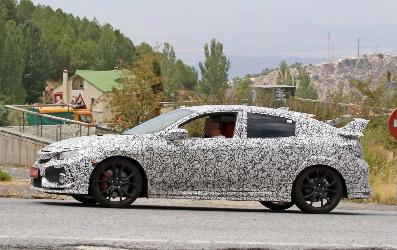 Honda Civic Type R 4 画像｜ホンダ シビック「Type R」新型、パリでサプライズ公開か!? | clicccar.com