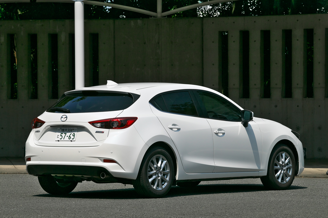 %e3%82%a2%e3%82%af%e3%82%bb%e3%83%a9%e3%83%aa%e3%82%a2 画像｜シトロエンC4の乗り心地に ...