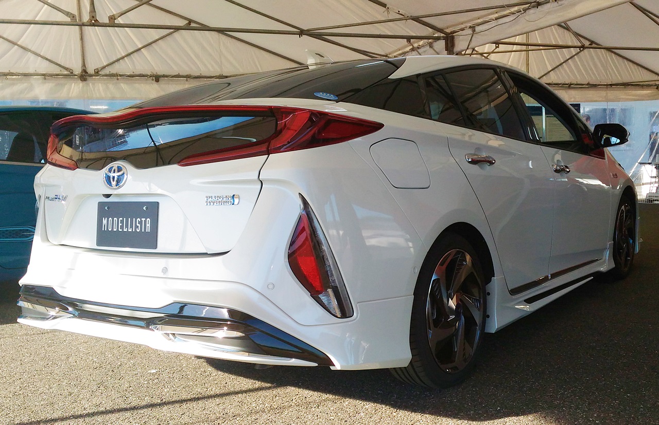 PRIUS_PHV_MODELLISTA 画像｜ | clicccar.com