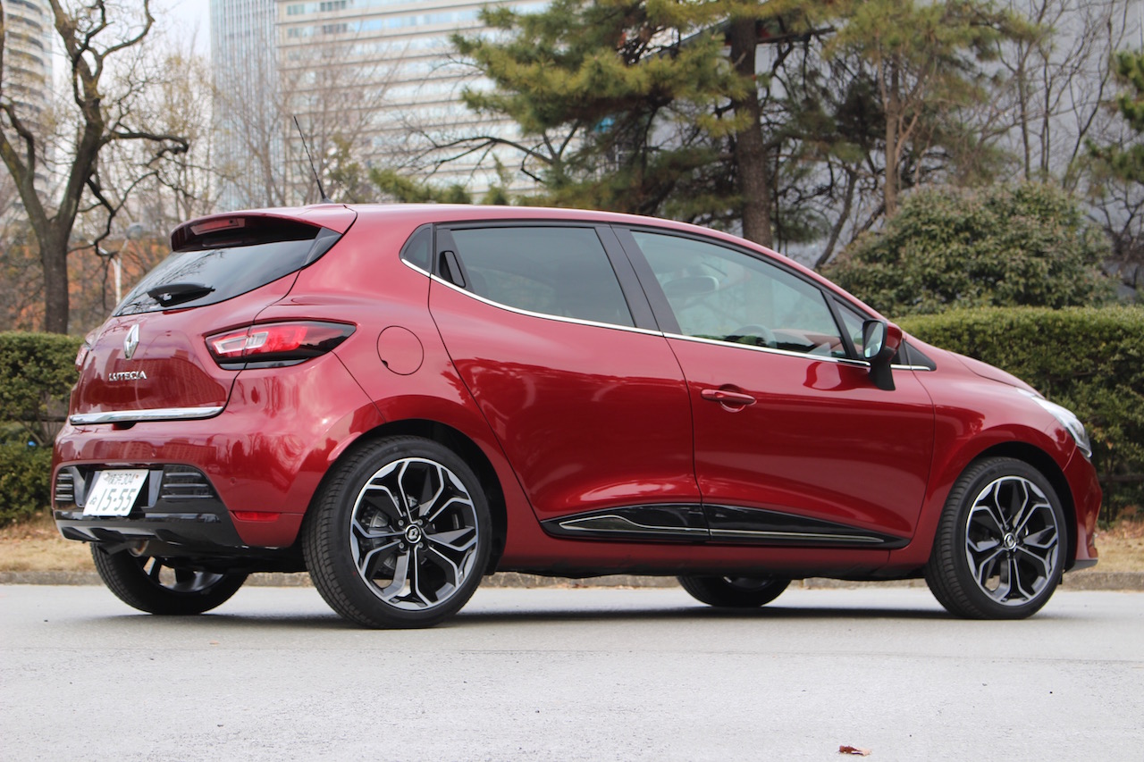 renault_lutecia_3 画像｜2016フランスで最も売れたルノー・ルーテシアがより「大人」にマイナーチェンジ | clicccar.com