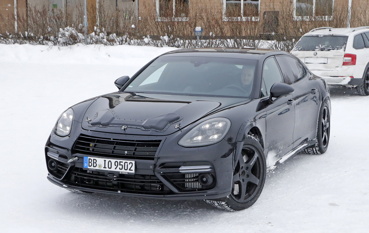 Bentley mule 11 画像｜謎のパナメーラをキャッチ。最強モデル？ワンオフテスト？その正体は!? | clicccar.com