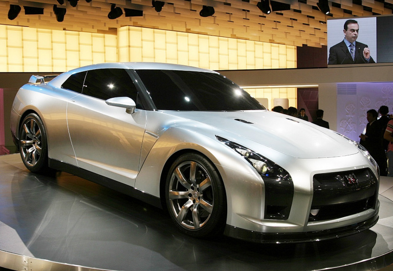 NISSAN_GT-R_2007 画像｜「R35型」日産GT-R、デビュー後10年の深化を読み解く！ | clicccar.com