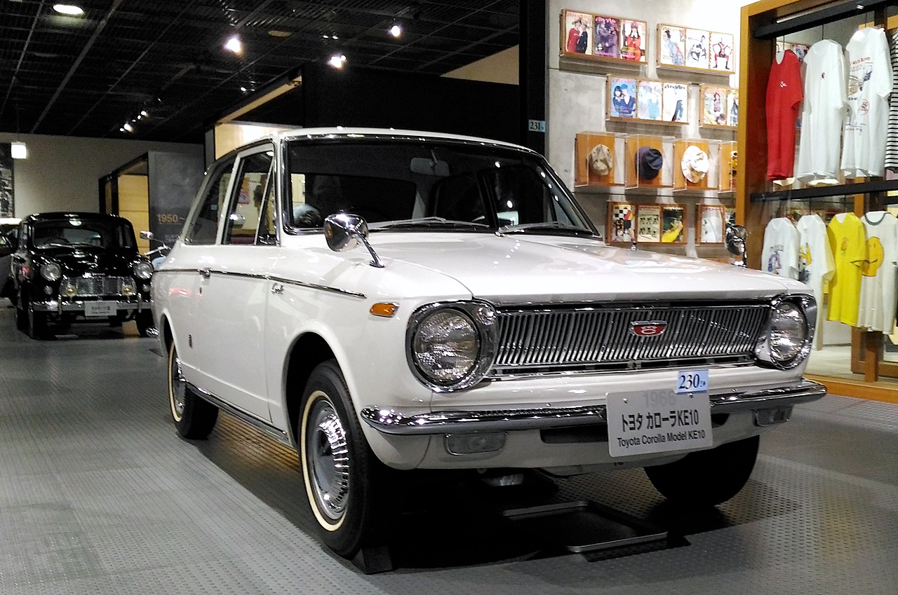 TOYOTA_COLLORA 画像｜トヨタ博物館に往年の「トヨタ2000GT」がズラリ勢揃い！ | clicccar.com