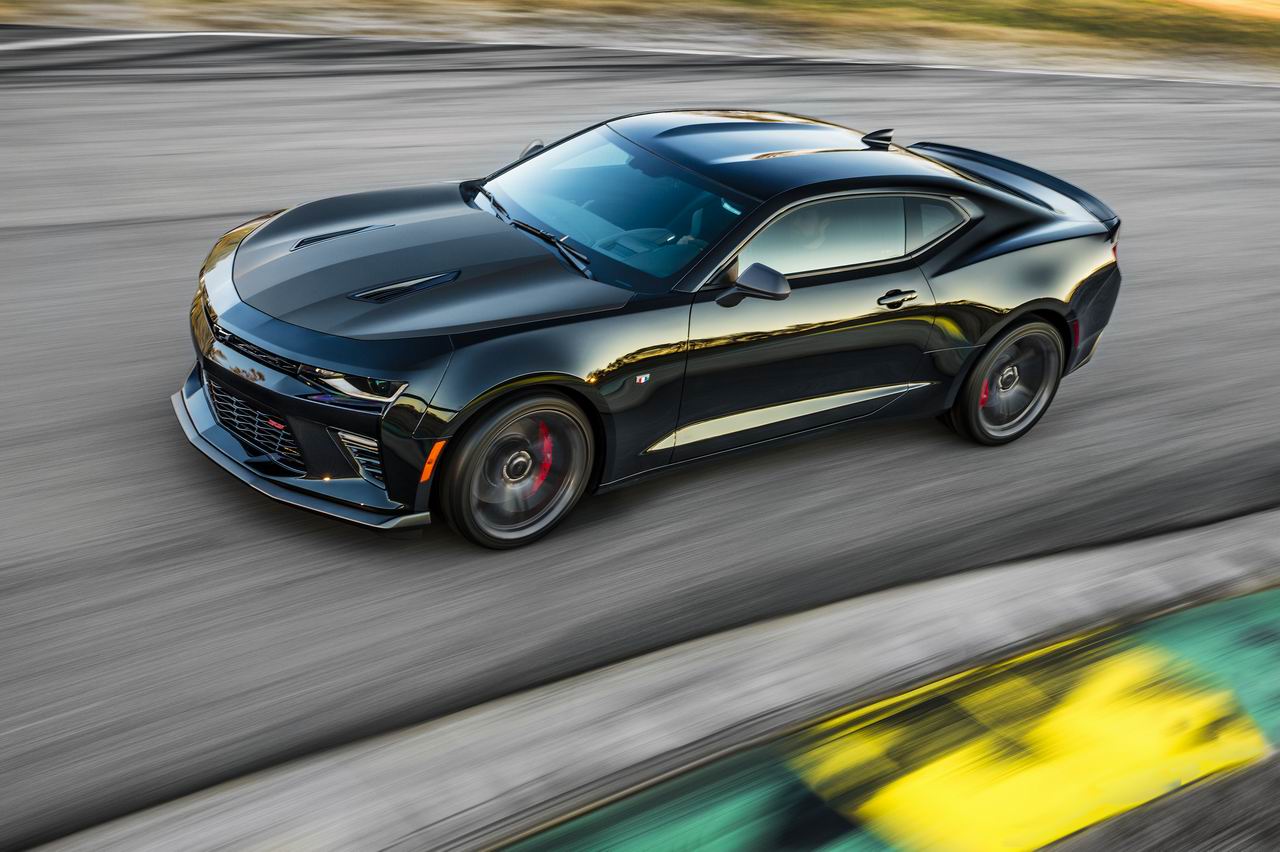 Chevrolet Camaro (7) 画像｜新しいシボレー・カマロが2017年11月に日本上陸。4気筒ターボは516万2400円 ...