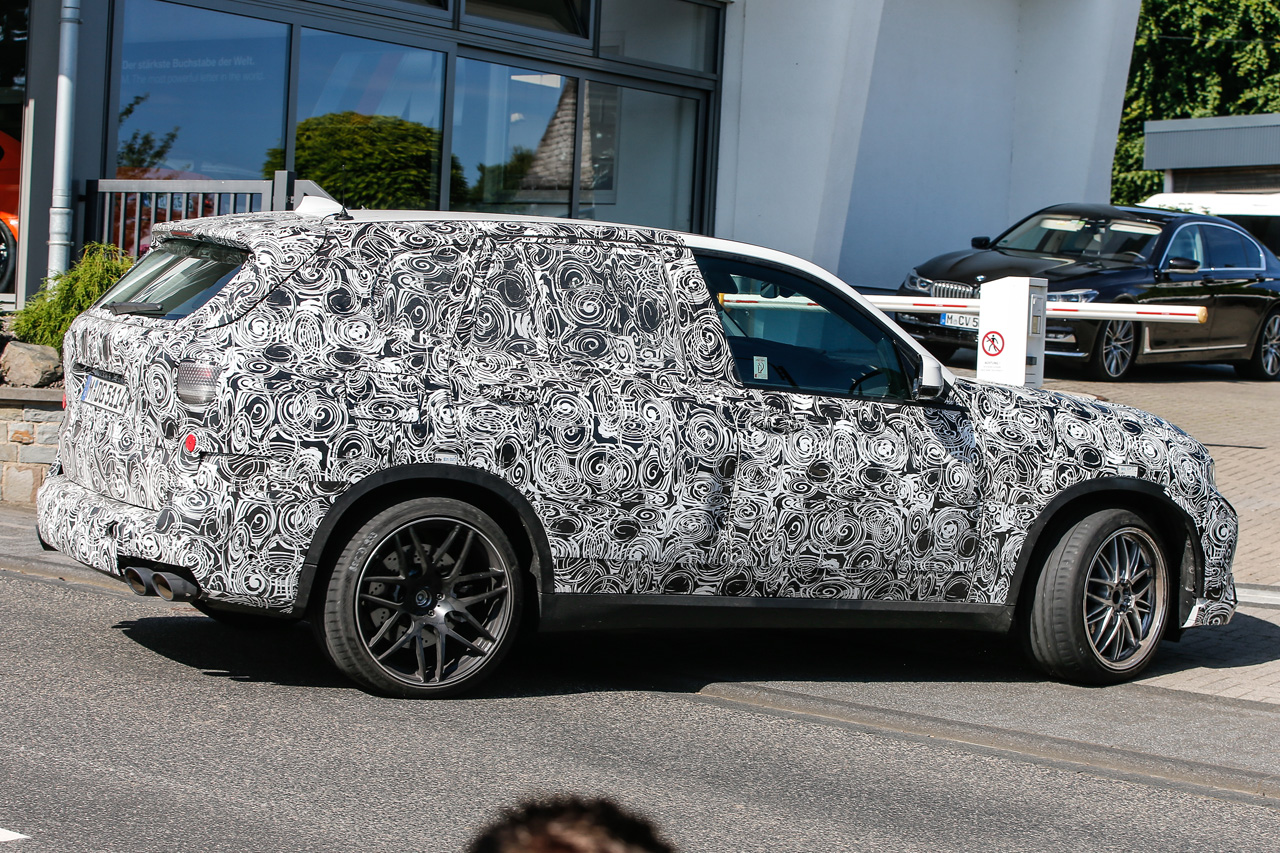 BMW X5 M 005 画像｜バイエルンの野獣…BMW X5M次期型、メルセデスAMGと600馬力対決へ！ | clicccar.com