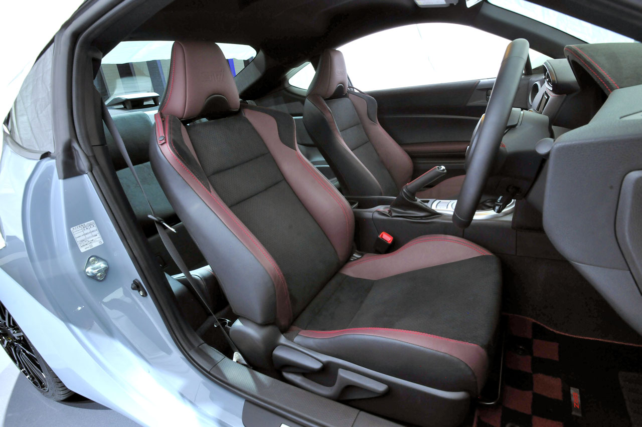 SUBARU_BRZ_STI_Sport_17_hi 画像｜【スバルBRZ STI Sport試乗】コストパフォーマンスも高いSTI Sport | clicccar.com