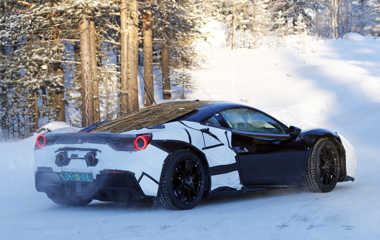 Ferrari hybrid mule 11 画像｜名車「ディーノ」が復活か!? フェラーリのV6ハイブリッド開発車両をスクープ ...