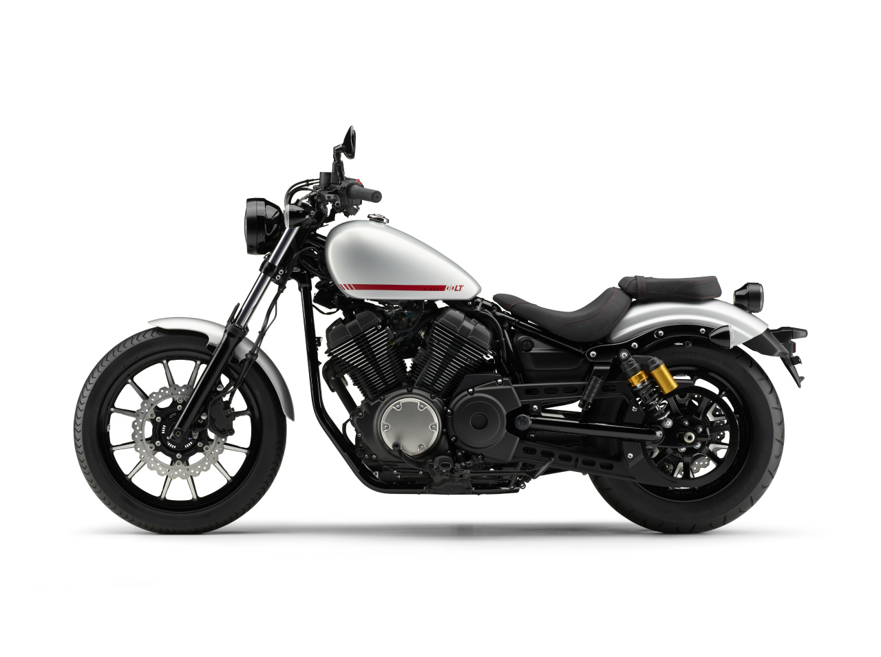 20190422_BOLT_BOLT-Rspec 6 画像｜カスタムイメージを強調する新カラーリングを採用【ヤマハ・ボルトABS／ボルト Rスペック ABS】 | clicccar.com