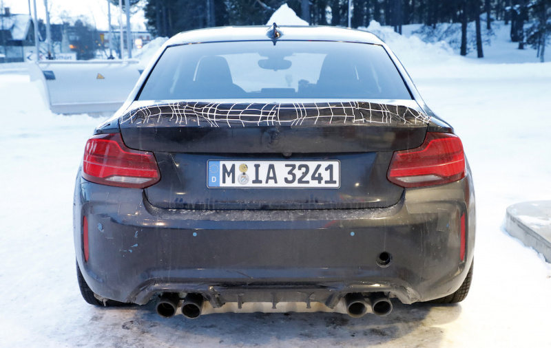 BMW M2 CS CSL Closeup 1 画像｜BMW M2「CS/CSL」のプロトタイプに超接近！ 3リッターターボ搭載で445馬力を ...