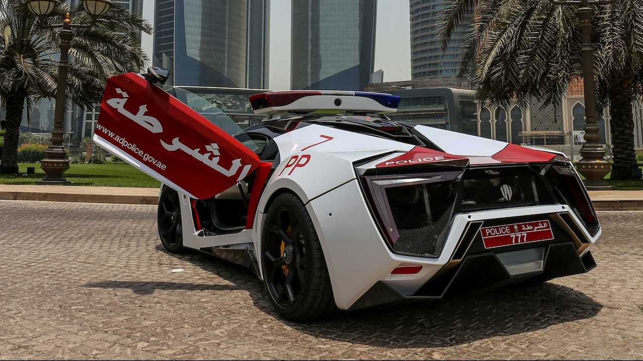 lykan-hypersport-for-abu-dhabi-police-8 画像｜ | clicccar.com