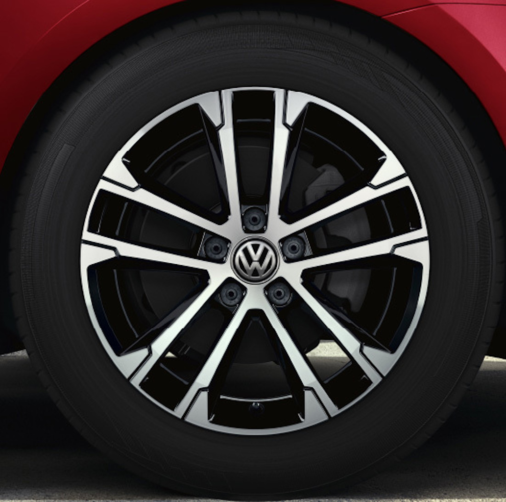 VW_GOLF_12 画像｜【新車】VWゴルフ・ヴァリアント、ゴルフ・オールトラックに安全装備が充実した特別仕様車「マイスター」を設定 ...