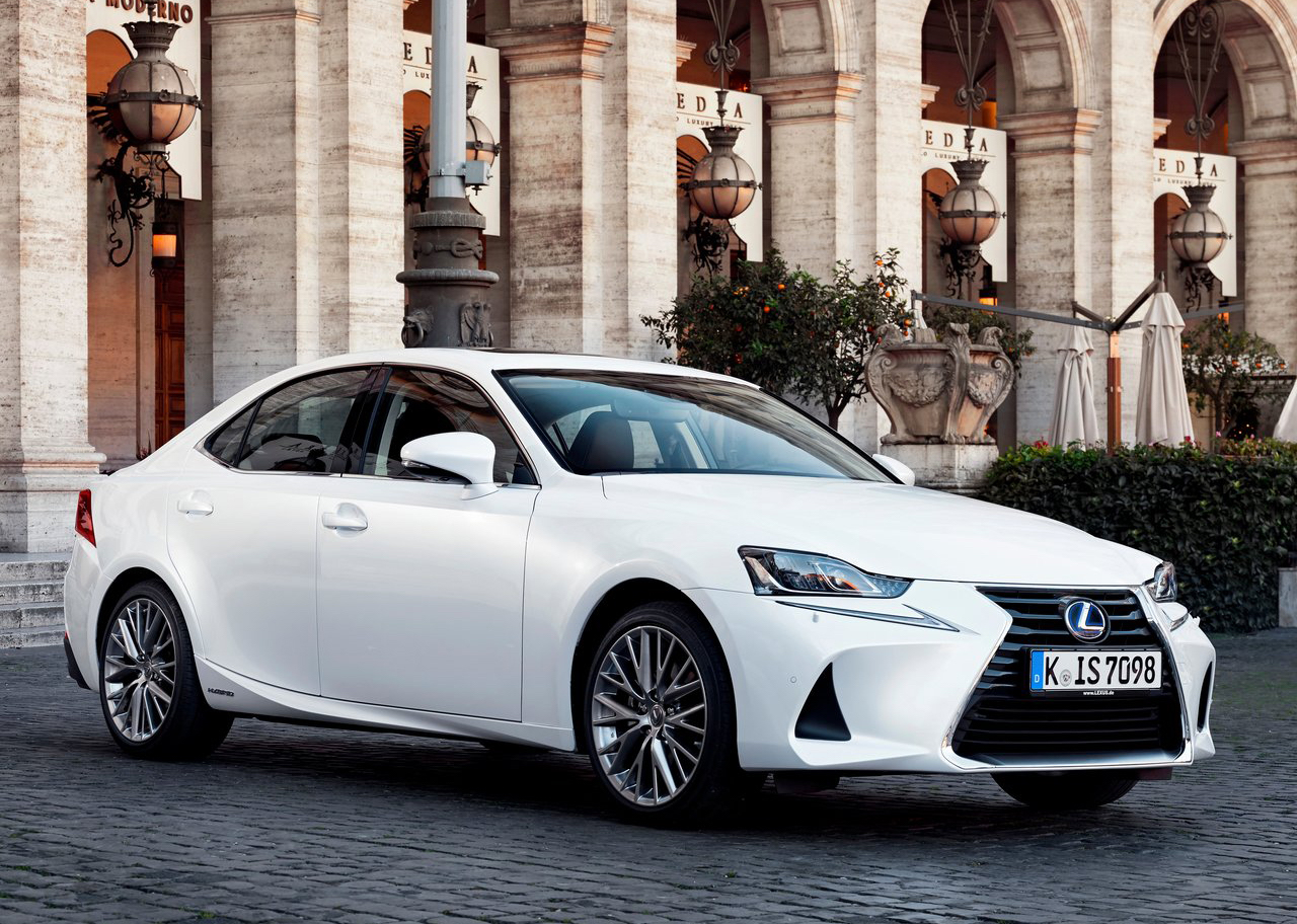 Lexus-IS-2017-1280-05 画像｜新型レクサス・ISはこんなにスタイリッシュに!? 新開発ダウンサイジングターボ搭載で2021 ...