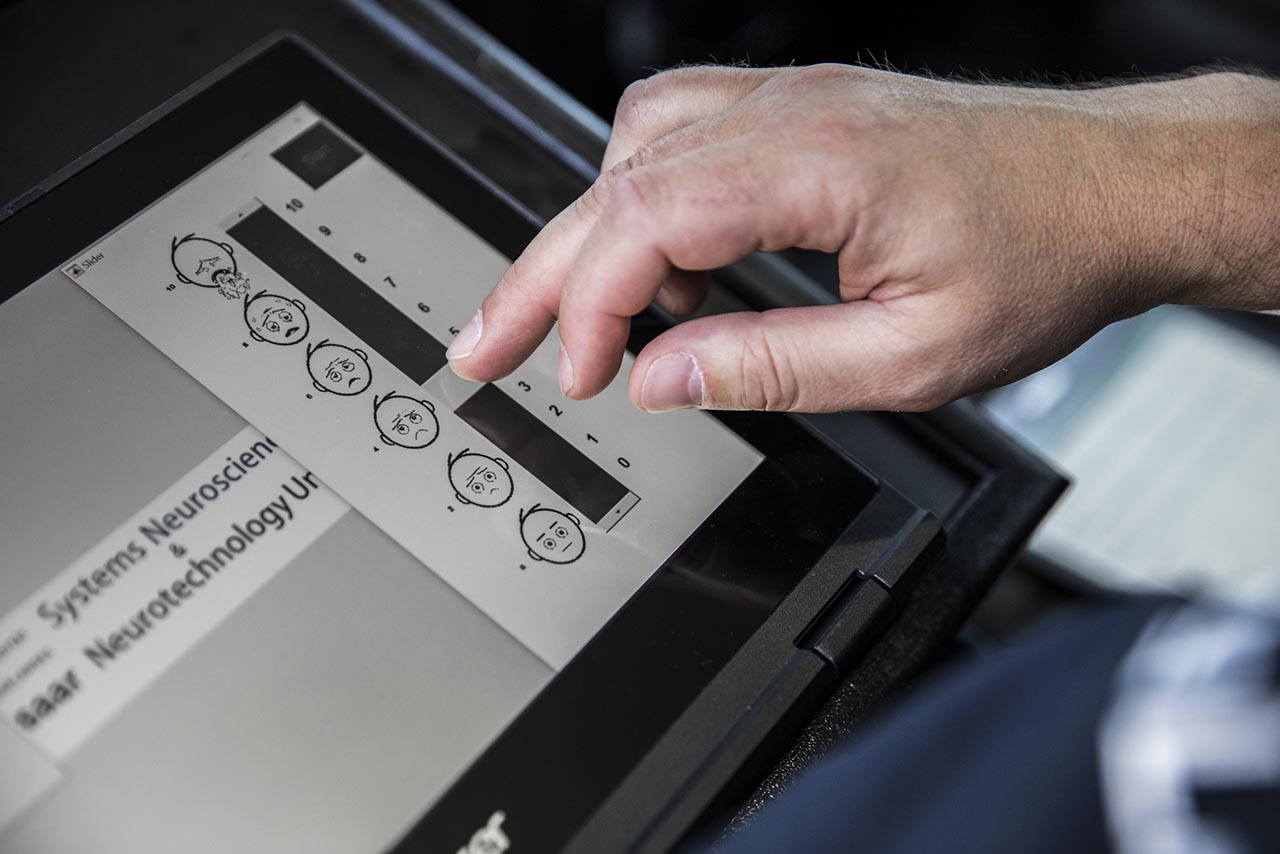 ZF GTD 2019, Mobility Life Balance, Motion Sickness 画像｜人工知能が乗り物酔いを防止する ...