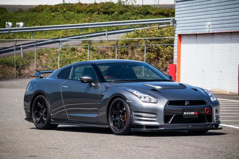 NISMO_2013GT-R_CRS_005 画像｜2013年モデルをベースに国内サーキット向けにセッティングした「ただ者じゃない」モデル ...