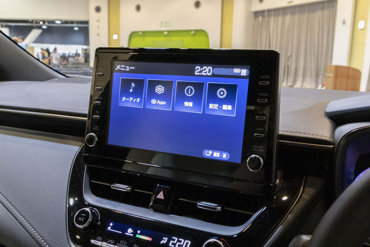 TOYOTA_COLORRA_SEDANP_PURPLE_18 画像｜TNGA化により3ナンバーサイズになった新型カローラ。居住性・積載性を ...