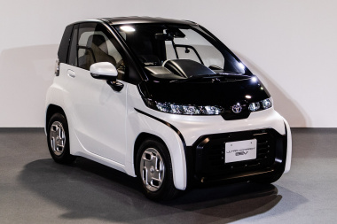 TOYOTA_ULTRA_COMPACT_BEV_3 画像｜シティコミューターとして約100kmの走行が可能。2020年冬頃に発売されるトヨタ ...