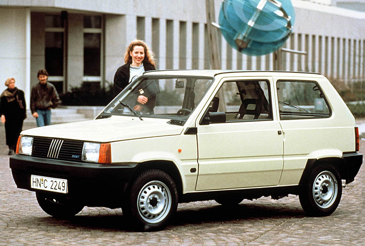 Fiat_Panda_1st_051525 画像｜フィアット パンダが40年間750万台も愛され続けたワケとは？ 初代〜3代目最新パンダ ...