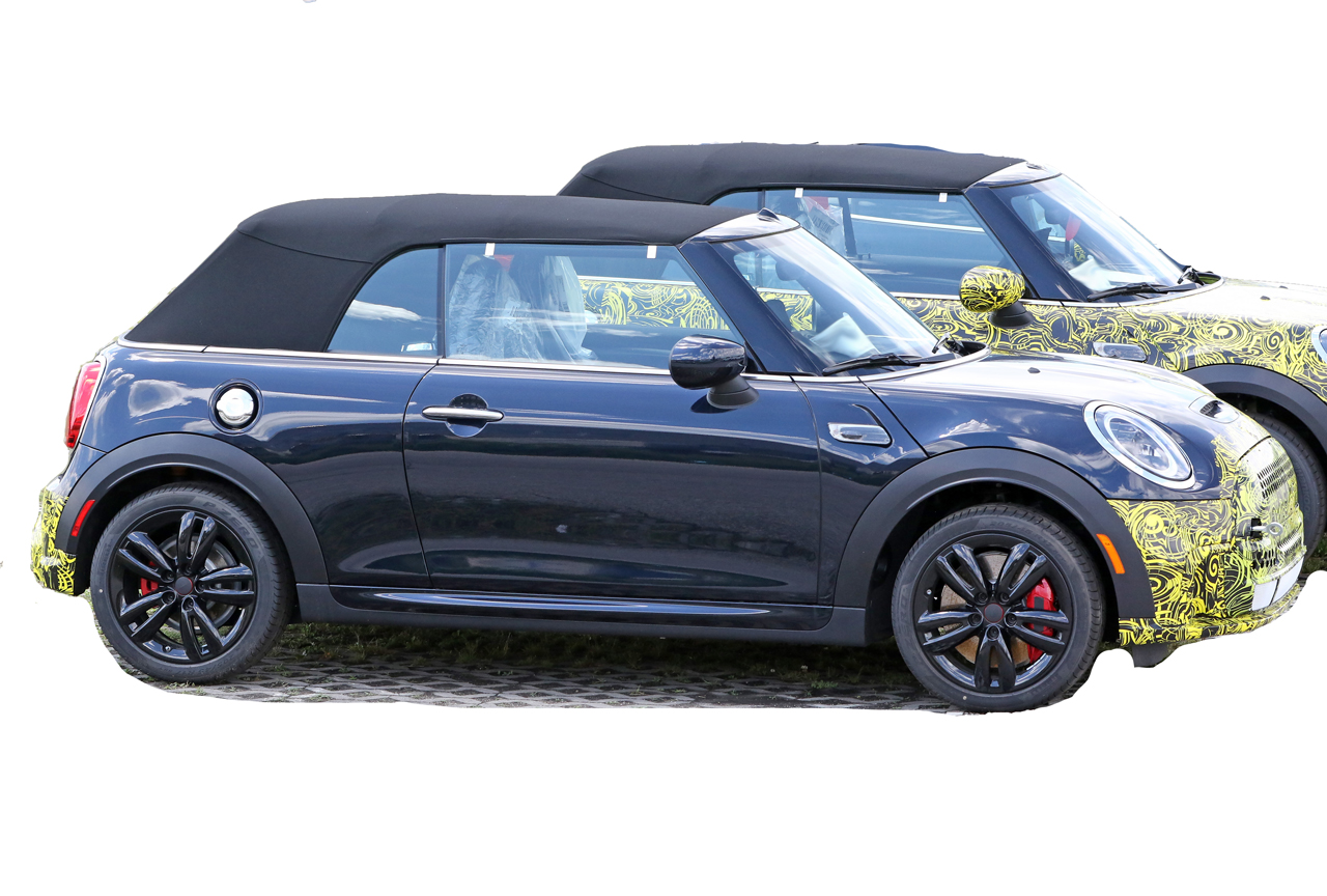 Mini Cooper S JCW Convertible facelift 5 画像｜MINI最強オープン「JCW コンバーチブル」改良型は240馬力を発揮 | clicccar.com