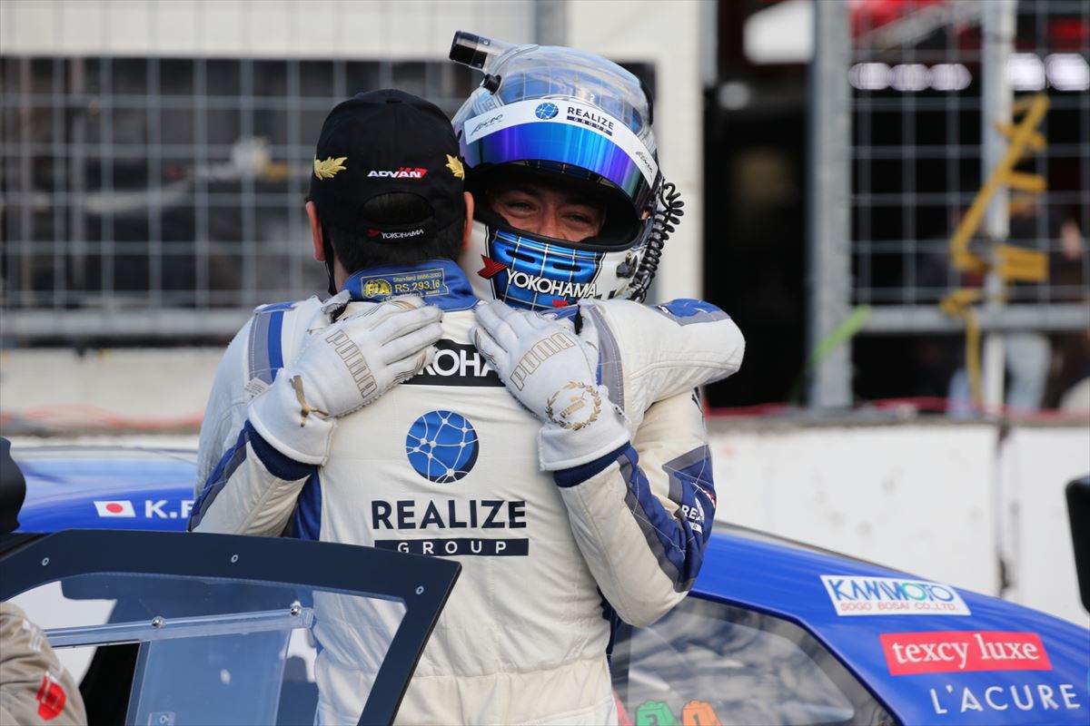 sgt_7_motegi_300_040 画像｜強運と剛腕でリアライズ 日産自動車大学校 GT-Rが今季2勝目【SUPER GT 2020・第 ...