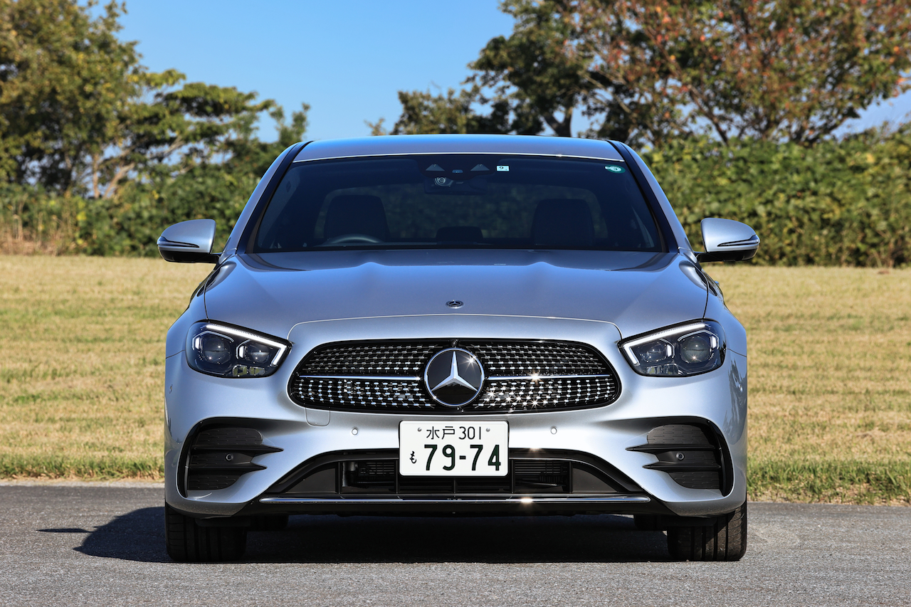 Mercedes_Benz_Sedan_20201116_5 画像｜新型メルセデス・ベンツ EクラスのAR（拡張現実）ナビの完成度は ...