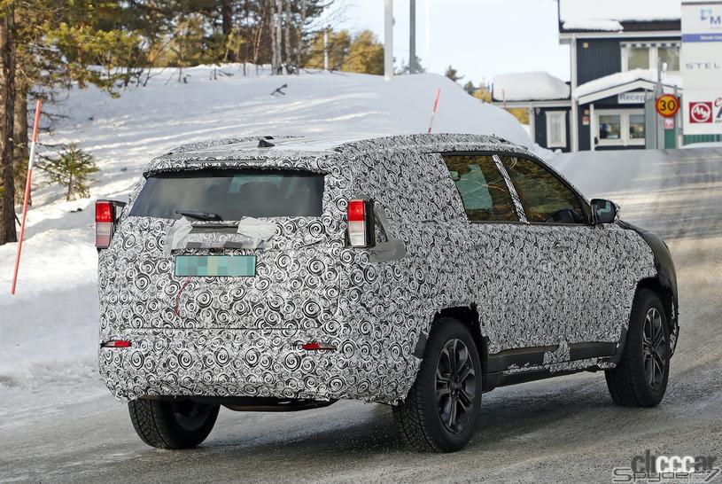 Jeep Commander001 画像｜ジープ新型クロスオーバーSUV、車名は「コマンダー」に決定！【動画】 | clicccar.com