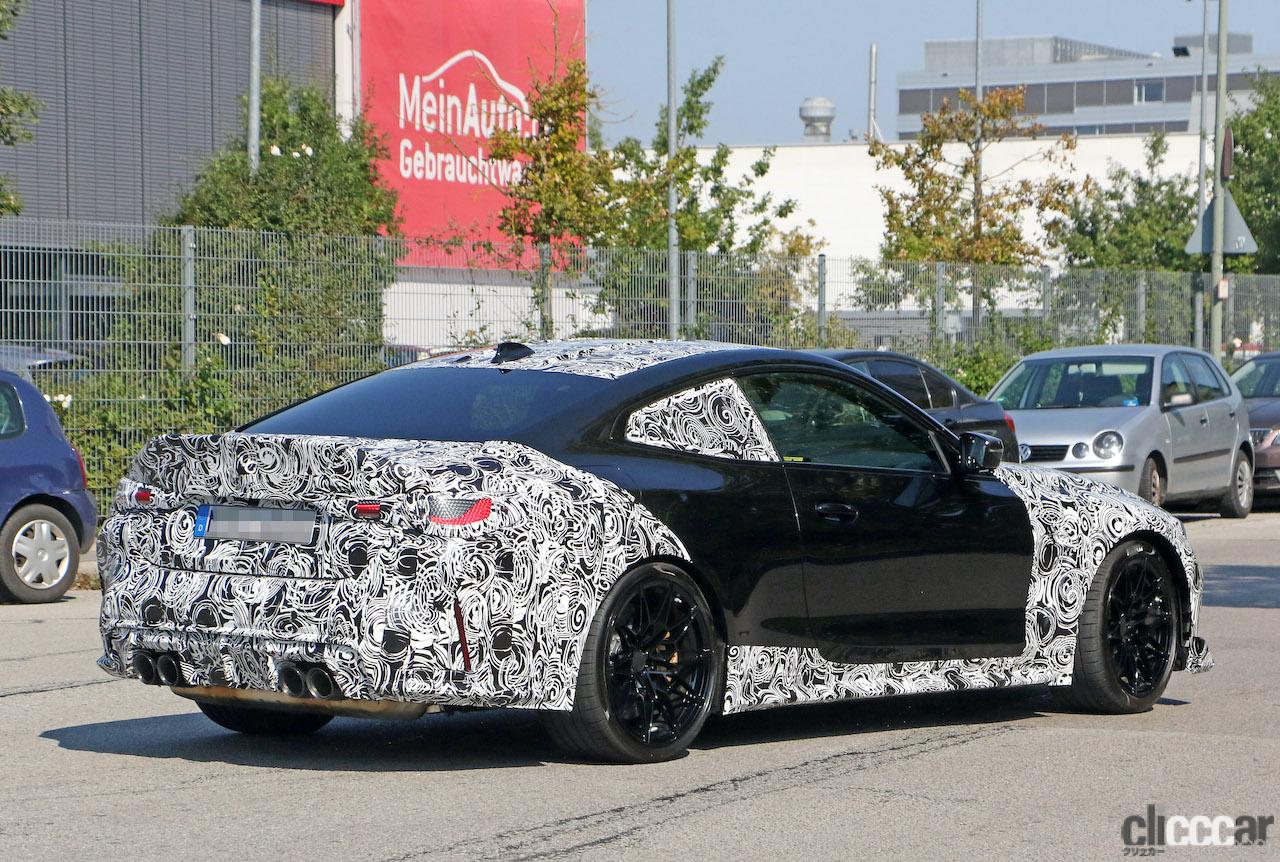 BMW M4 CSL 23 画像｜BMW怒涛のMラッシュへ。M4ハードコア「CS」専用デザインが鮮明に！ | clicccar.com