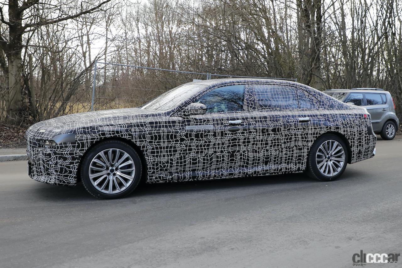 Spy shot of secretly tested future car 画像｜全ラインアップ情報を入手！ BMW 7シリーズ次期型の最強 ...