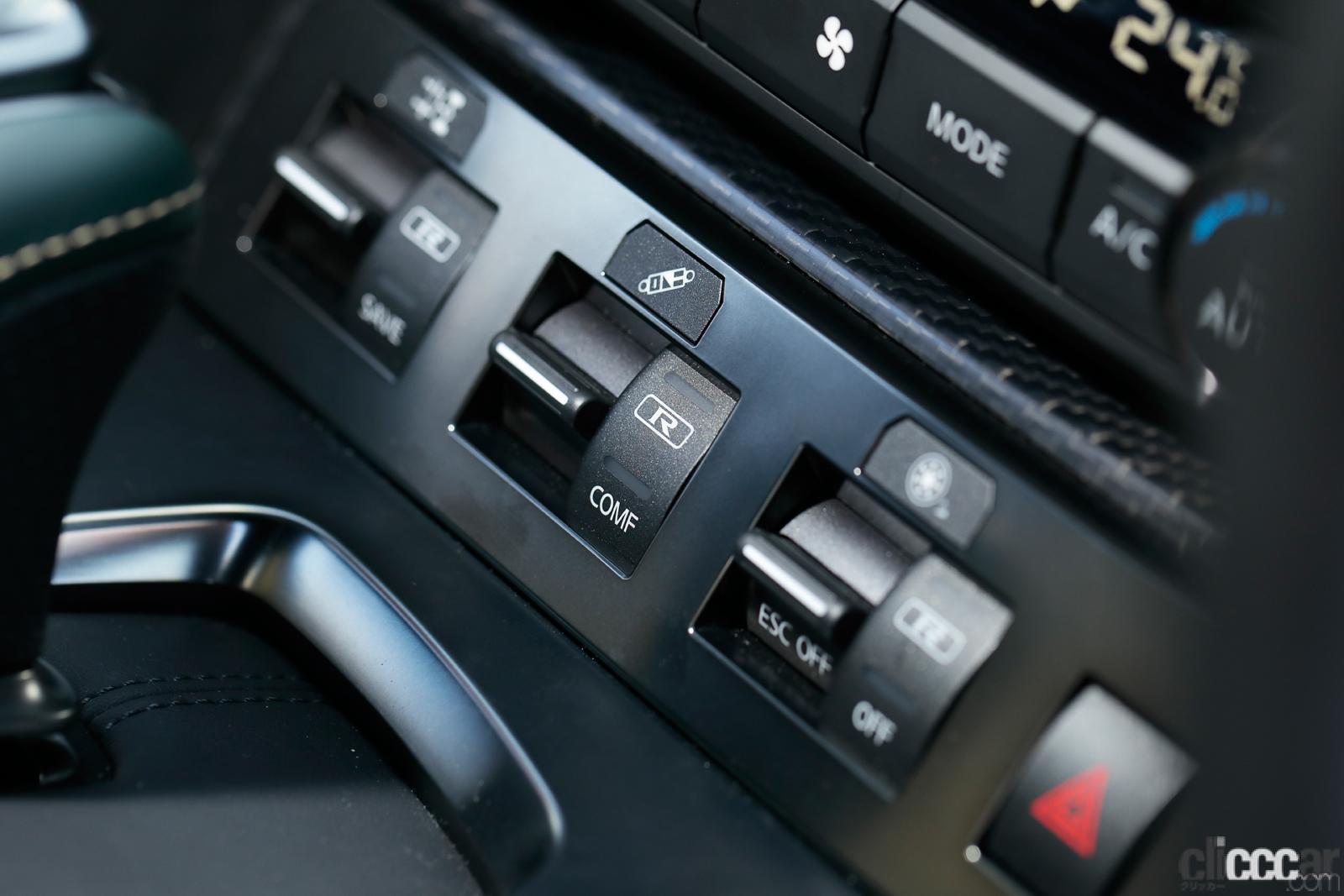 RIHO_GTR_41 画像｜「官能の塊」RIHO×日産GT-R【注目モデルでドライブデート!? Vol.115】 | clicccar.com