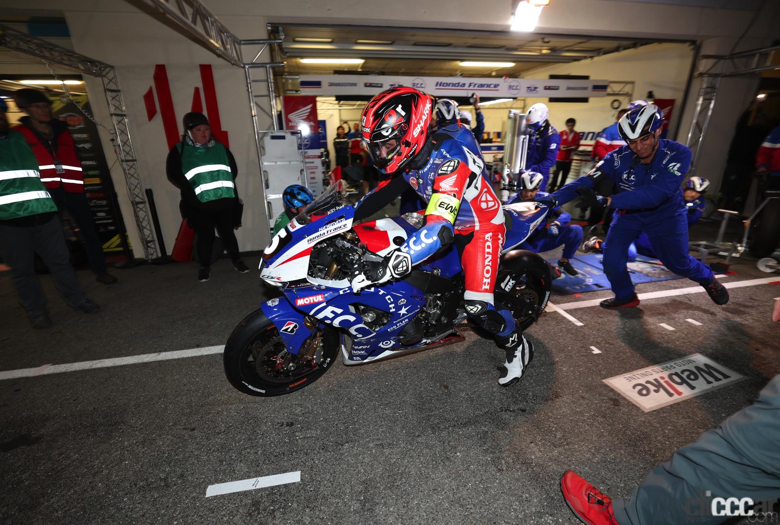2022_ewc_honda_win_09 画像｜ホンダの日仏合同チーム「F.C.C. TSRホンダフランス」が2輪の世界耐久レース選手権「EWC」で逆転チャンピオン | clicccar.com